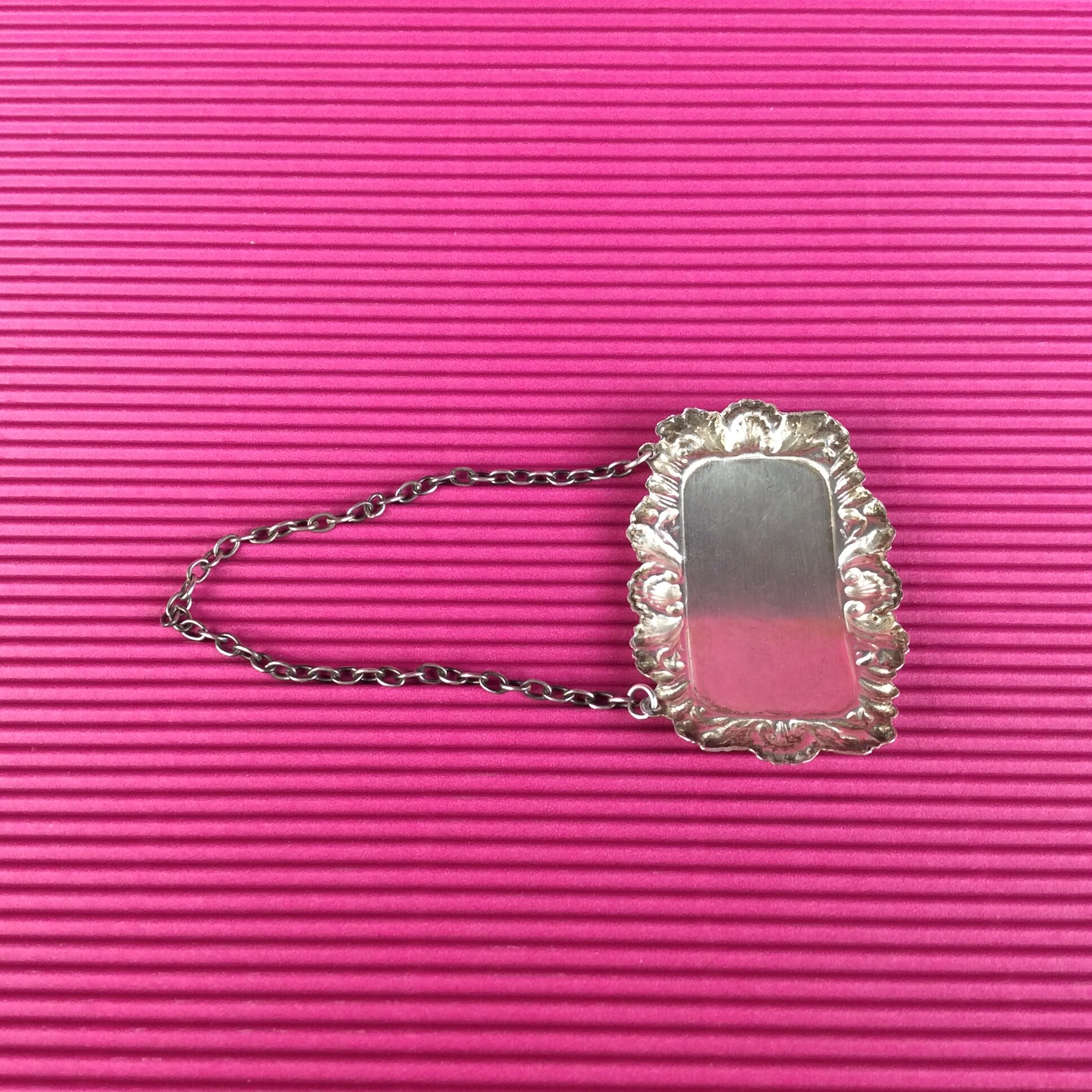 Silberner Anhänger "Sherry", England, um 1930